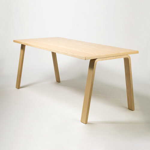 Bach Table | Thonet
