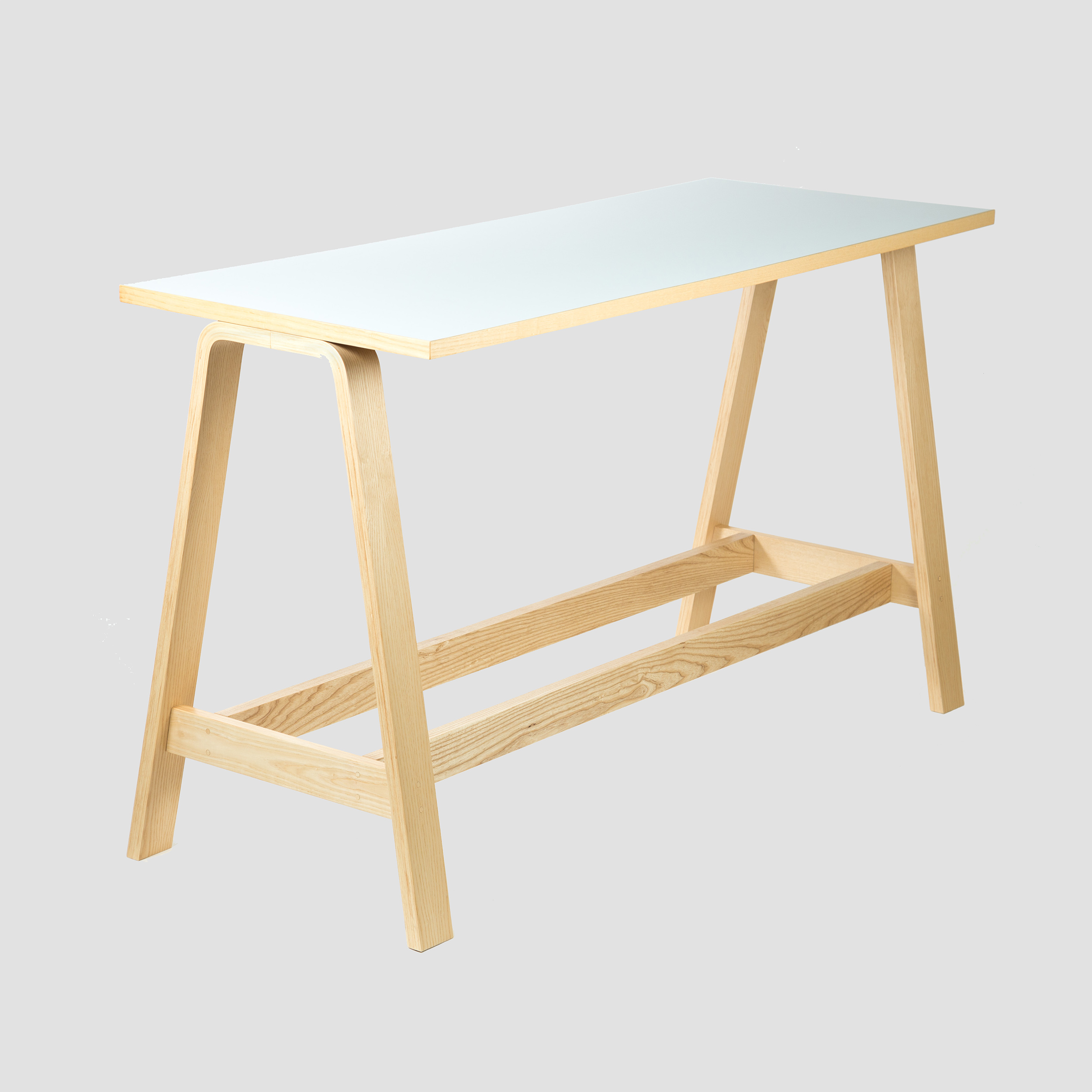 Bach Leaner | Thonet