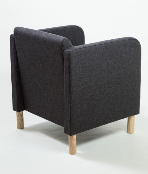 Sutherland Lounge Chair | Thonet